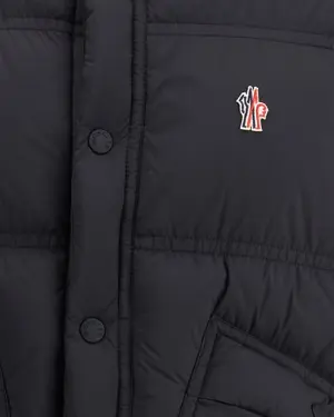 Moncler Aul Logo Embroidered Ski Gilet - Black