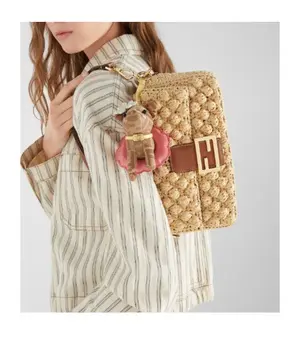 Fendi Baguette Foldover-top Shoulder Bag - Light Brown