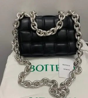 Bottega Veneta Chain Cassette Shoulder Bag - Black