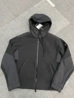 Moncler Zip-up Hooded Jacket