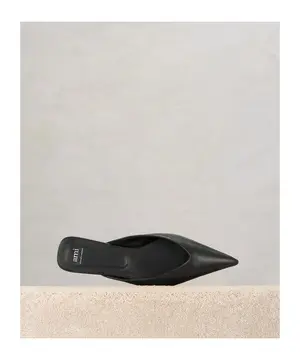 Ami Pointed Flat-soled Mules