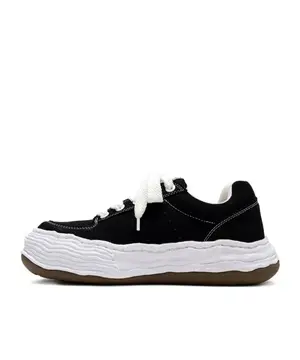 Mihara Yasuhiro Oliver Logo Patch Sneakers - Black