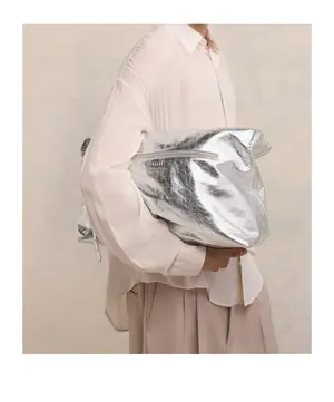 AMI Paris Maxi Grocery Leather Tote Bag