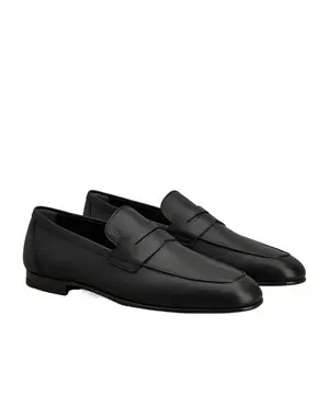 TOD'S Round Toe Slip-on Loafers