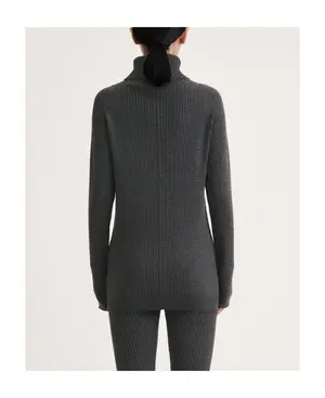 TOTEME Ribbed Turtleneck Sweater