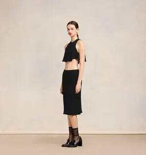 AMI Paris Cropped Sleeveless Flared Top With Lotus Leaf Hem - Black