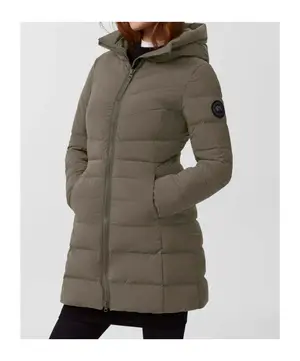 Canada Goose Long Sleeve Down Jacket