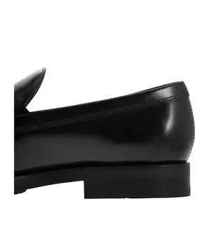 TOD'S Timeless Slip-on Loafers
