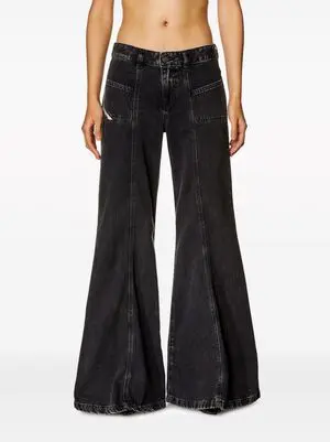 DIESEL® D-akii Low-rise Bootcut Jeans