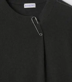Burberry Safety Pin Detailed Knitted Jumper - Black