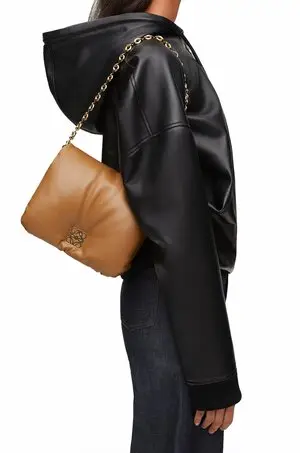 Loewe Puffer Goya Bag In Shiny Nappa Lambskin - Brown