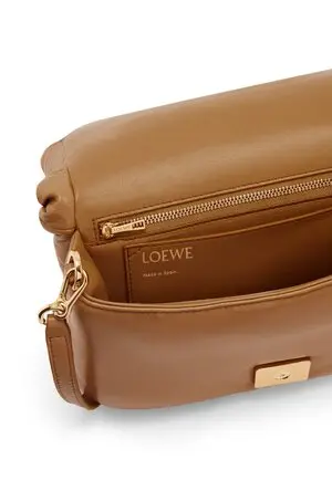 Loewe Puffer Goya Bag In Shiny Nappa Lambskin - Brown