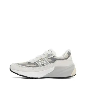 NEW BALANCE 990v4 Lace-up Sneakers - White Grey