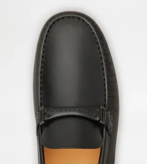 TOD'S Gathered Slip-on Loafers With Metal Buckle - Black