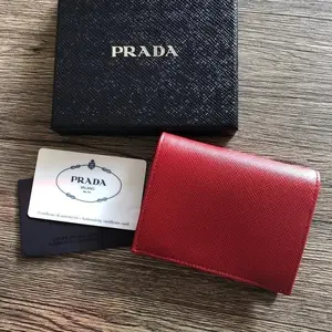 Prada Logo Compact Wallet - Fiery