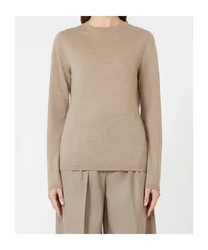 Max Mara Marica Crewneck Long-sleeved Jumper In Ultralight Cashmere - Beige