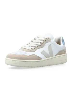 VEJA V-90 Low-top Sneakers - White