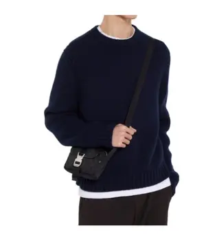 Gucci Gg Logo Engraved Mini Messenger Bag