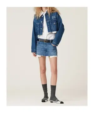 Miu Miu Cropped Denim Jacket With Embroidered Logo - Blue