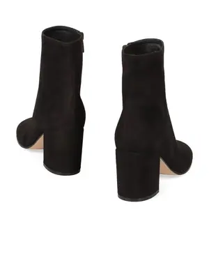 GIANVITO ROSSI Joelle Round Toe Ankle Boots - Black