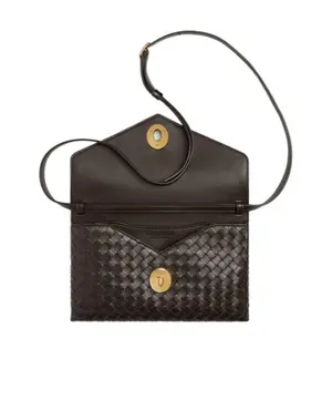 Bottega Veneta Intrecciato Knot Lock Crossbody Bag - Soft Candy