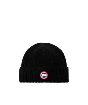 Canada Goose Logo Patch Ribbed Beanie - Black