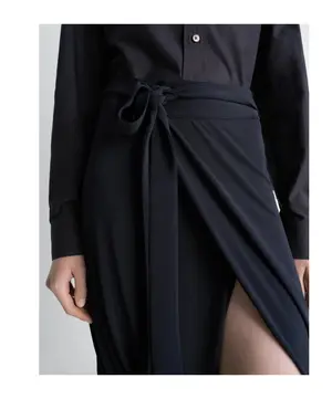 LEMAIRE Wrap Skirt - Black