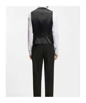 Hugo Boss V-neck Sleeveless Vest With Patch Pockets - Black