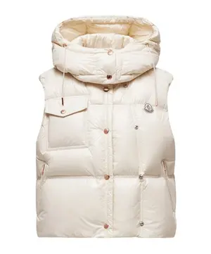 Moncler Pario Logo Patch Hooded Padded Gilet
