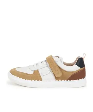Chloé Round Toe Sneakers