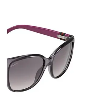 Gucci Logo Detail Sunglasses