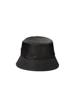Prada Signature Logo Plaque Bucket Hat - Black
