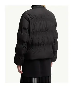 Moncler Ravignan Gather-quilted Short Down Jacket