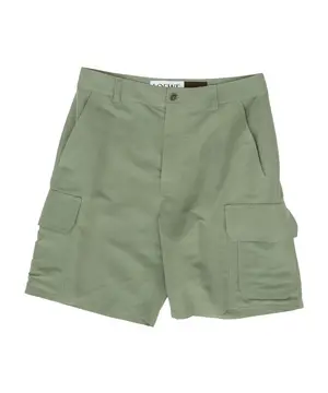 Loewe Logo Patch Cargo Shorts - Green