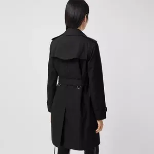 Burberry Mid-length Kensington Heritage Trench Coat