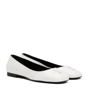 AMI Paris Logo Plaque Ballerina Flats