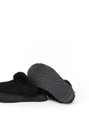 UGG Disquette Logo Embossed Platform Slippers - Black