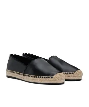 Chloé Scalloped Edge Slip-on Flats