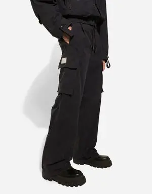 Dolce & Gabbana Logo Plaque Cargo Trousers - Black