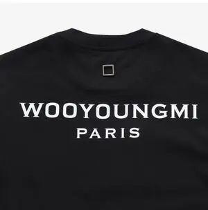 WOOYOUNGMI Long Sleeve T-shirt With Graphic Detail