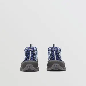 Burberry Arthur Two-tone Sneakers - Black