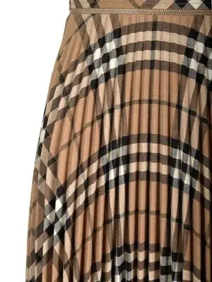 Burberry Checked Pleated Midi Skirt - Elm