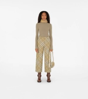 Burberry Vintage Check Fringed-edge Scarf