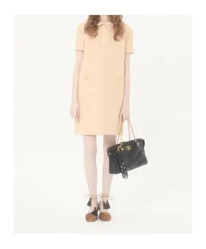 Valentino Garavani Curly Wool Short Dress With V-detail Pockets And Bow Neckline - Birch Color