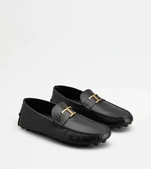 TOD'S Gommino Logo Plaque Loafers - Black