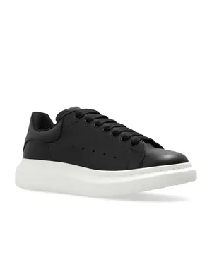 Alexander McQueen Oversized Lace-up Sneakers - Black