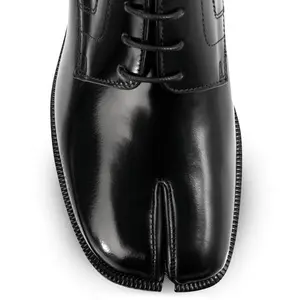 MAISON MARGIELA Tabi Oxford Lace-up Shoes
