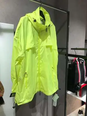 Off-White Hooded Lightweight Jacket - Yellow