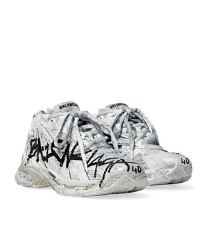 Balenciaga Runner Lace-up Sneakers With Side Logo Print - White/black