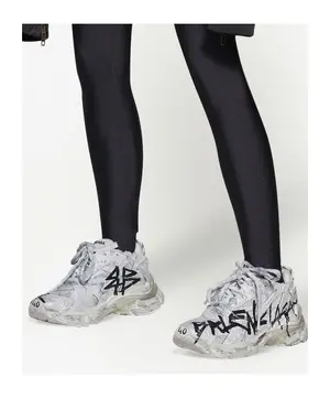 Balenciaga Runner Lace-up Sneakers With Side Logo Print - White/black